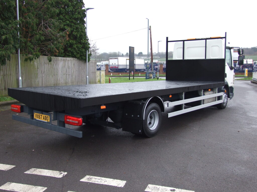 DAF LF180 FLATBED - Cromwell Trucks